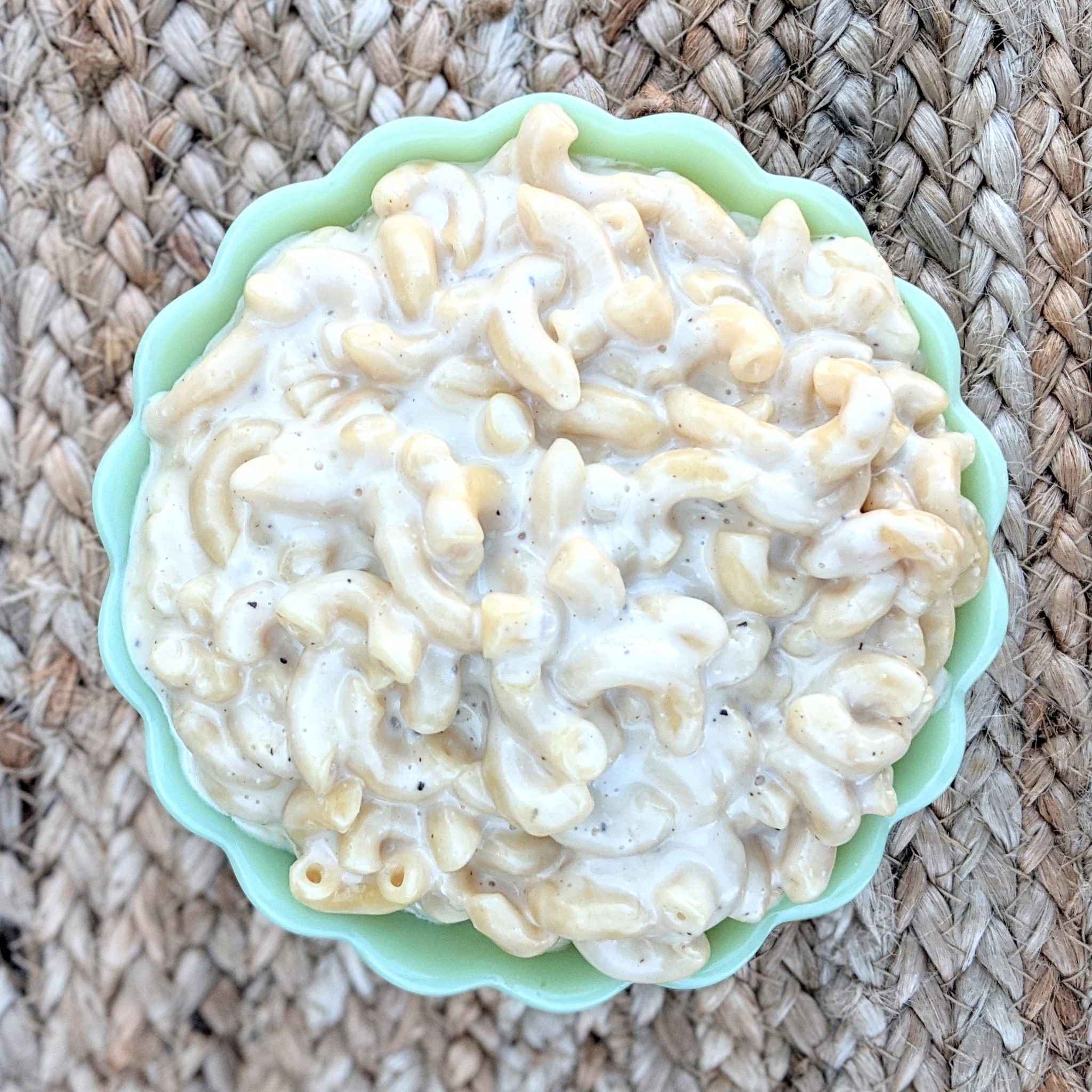 Creamy White Cheddar Instant Pot Macaroni and Cheese